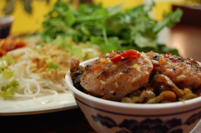 Vietnam Street Food Prices 2026: Every Dish and What It Should Cost ...